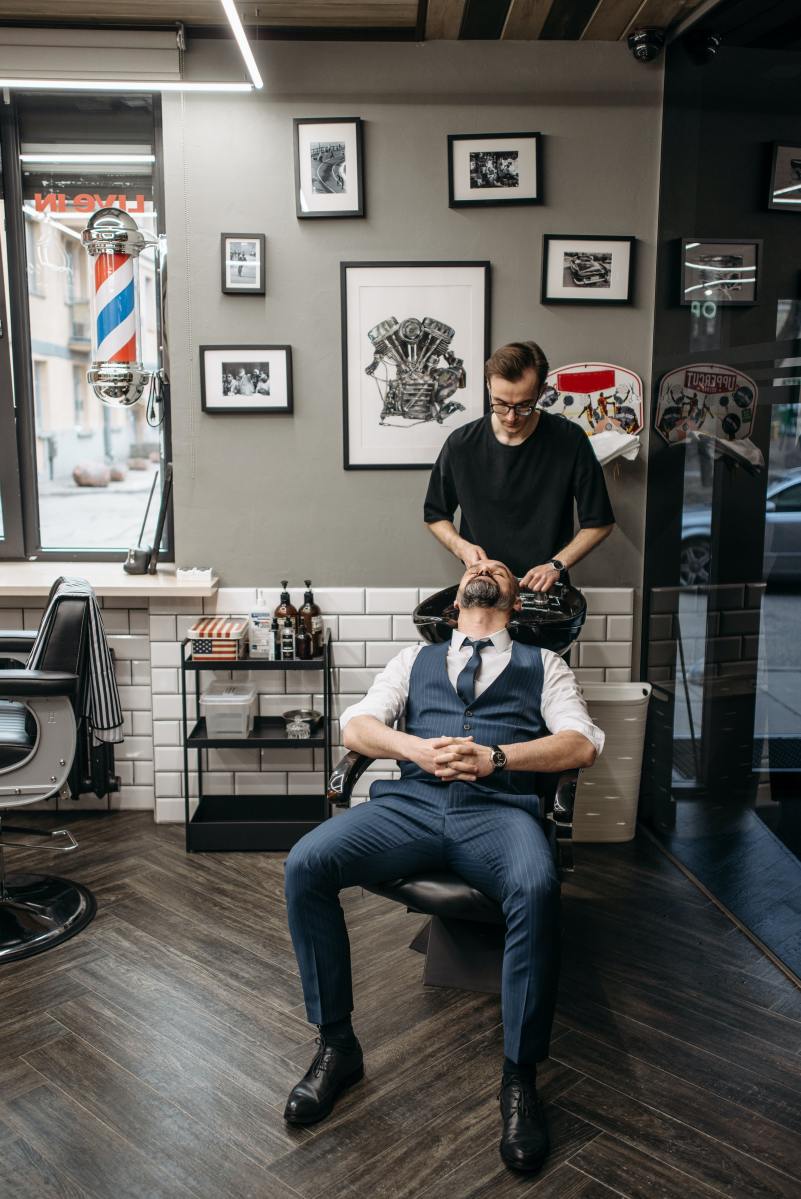 Shampoo | DRE & CRAIG'S VIP CUTS